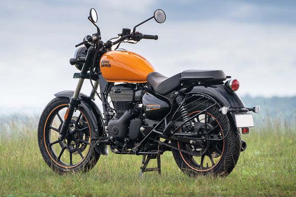 Royal Enfield Meteor 350 Sundowner Orange - On Road Price, RTO ...