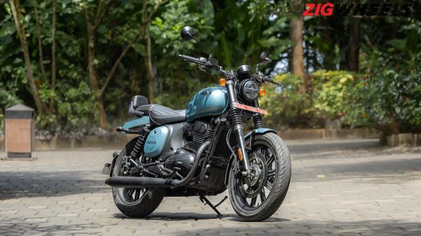 Yezdi Roadster Price - Mileage, Images, Colours | ZigWheels
