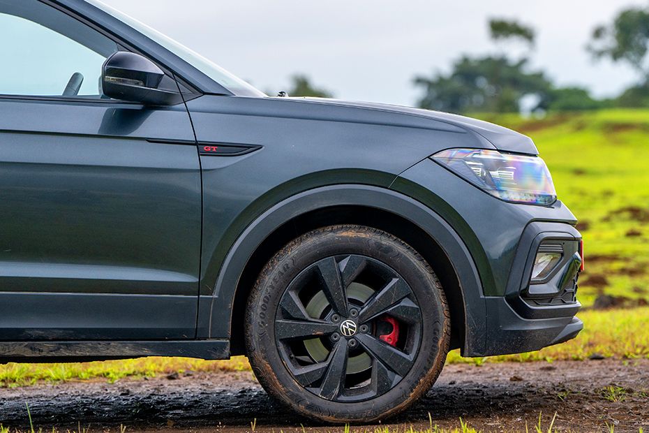 Volkswagen Taigun Images, Taigun Interior & Exterior Photos, 360 View ...