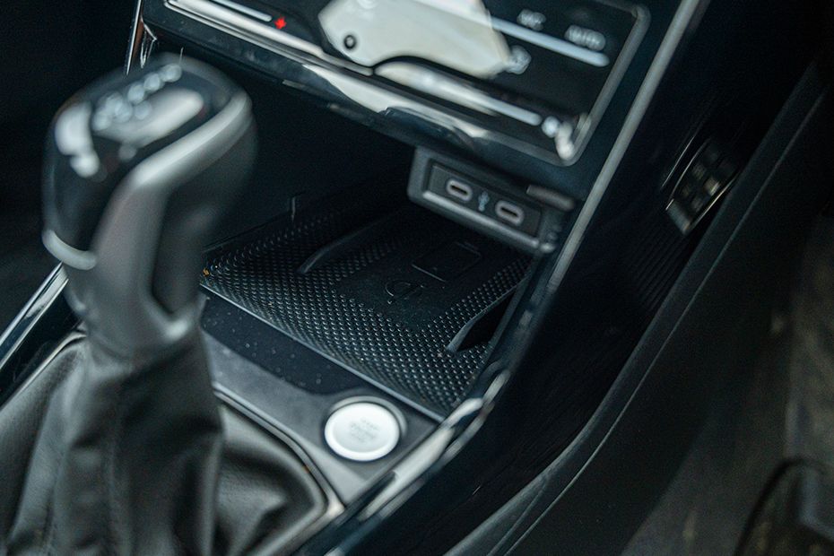 Volkswagen Taigun Images, Taigun Interior & Exterior Photos, 360 View ...