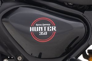 Royal Enfield Hunter 350 Rio White Colour