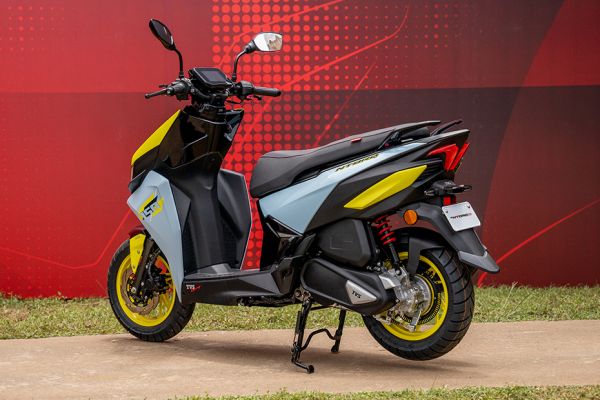 TVS NTorq 150 Price, 40kmpl mileage, images, colours & Reviews