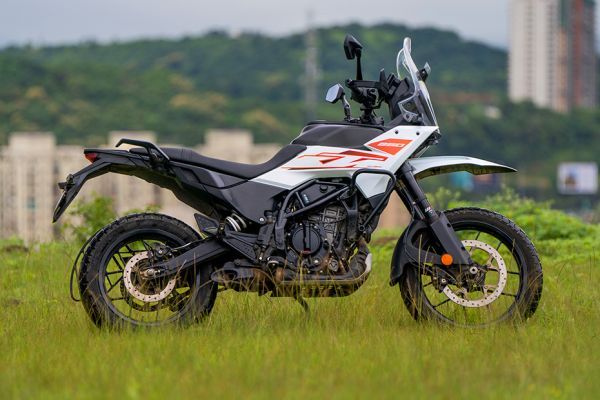 KTM 250 Adventure STD - On Road Price, RTO, Insurance, Features ...