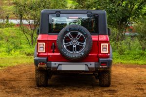 Mahindra Thar AXT RWD Diesel - On Road Price, RTO, Insurance, Features ...