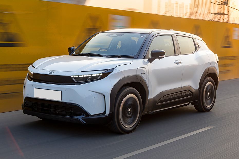 Toyota Urban Cruiser EBELLA Images, Urban Cruiser EBELLA Interior ...