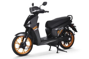 BGauss RUV 350 vs Zontes 350X - Compare Prices, Specs, Features