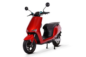 Bajaj New Chetak vs DAO Vidyut 108 - Compare Prices, Specs, Features