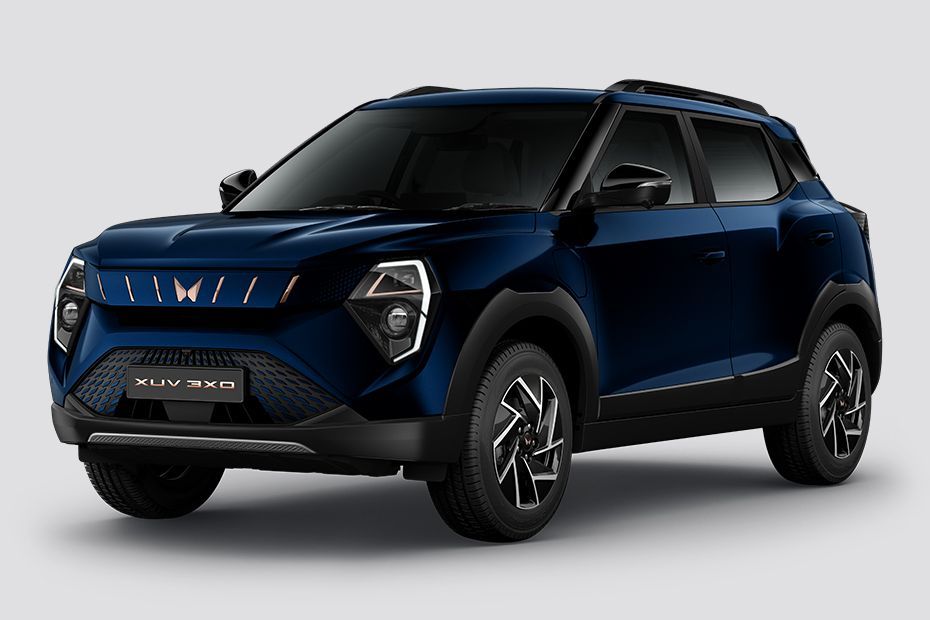 Mahindra XUV 3XO EV Images, XUV 3XO EV Interior & Exterior Photos, 360 ...