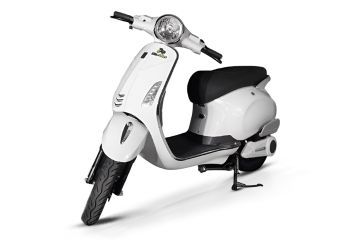 GoBike Ambition vs Deltic Costa - Compare Prices, Specs, Features