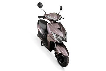 GoBike E-Smart vs Hero HF Deluxe Flex Fuel - Compare Prices, Specs ...