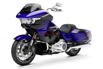 Harley-Davidson CVO Road Glide vs Vespa 150 - Compare Prices, Specs ...