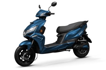 Harley-Davidson Street Bob vs Hop Electric LEO - Compare Prices, Specs ...