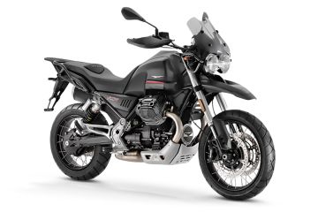 EMotorad Legend-07 vs Moto Guzzi V85 TT - Compare Prices, Specs, Features