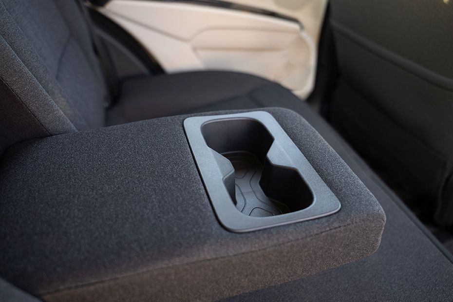 Mahindra XUV 3XO EV Images, XUV 3XO EV Interior & Exterior Photos, 360 ...