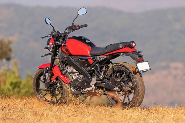 Yamaha XSR 155 Price - Images, Colours & Reviews