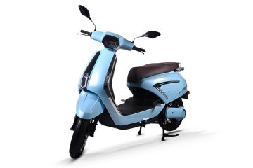 Aprilia Tuareg 660 vs Thunderbolt Electra - Compare Prices, Specs, Features