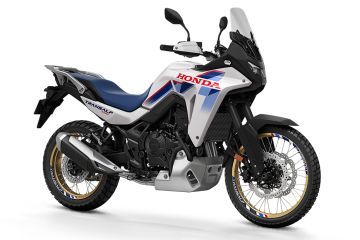 Honda XL750 Transalp vs Kinetic DX EV - Compare Prices, Specs, Features