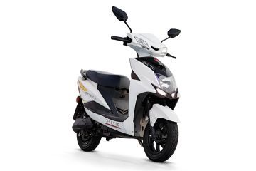 Deltic Costa vs Honda Activa e - Compare Prices, Specs, Features