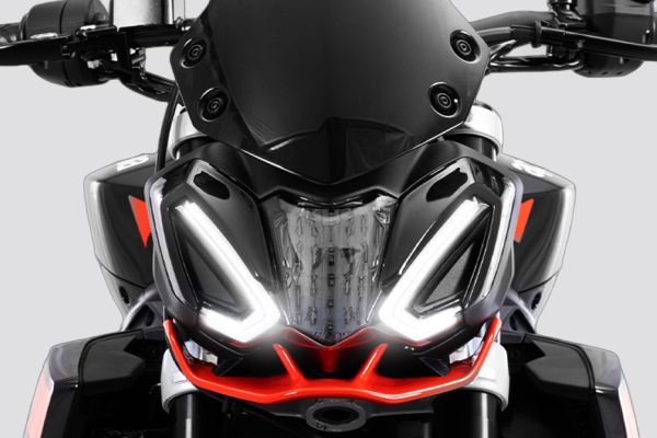 Aprilia Tuono 457 Special Edition - On Road Price, RTO, Insurance ...