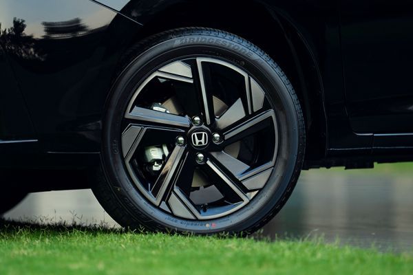 Honda City Price, Images, colours, Reviews & Specs