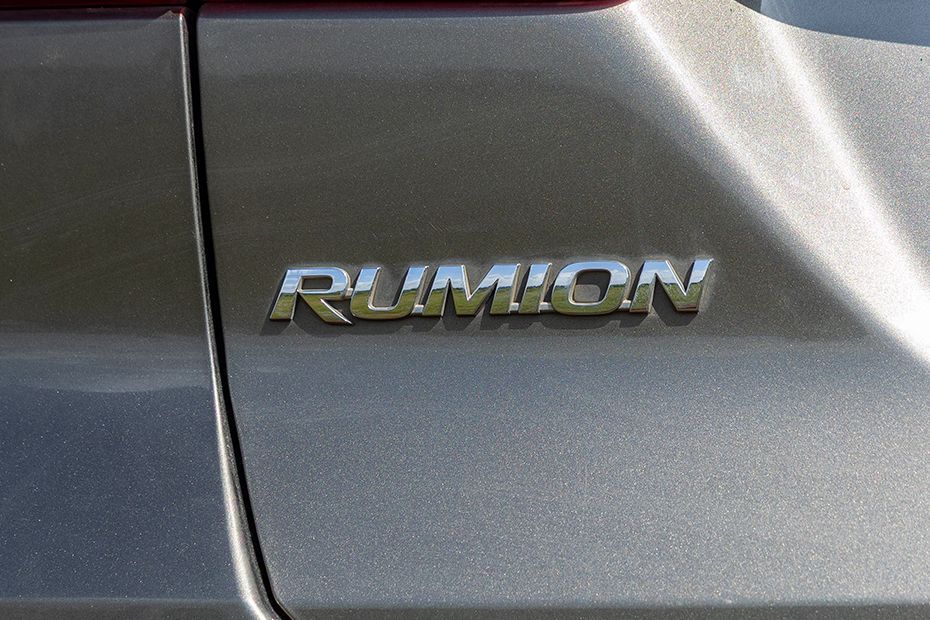 Toyota Rumion Images, Rumion Interior & Exterior Photos, 360 View ...