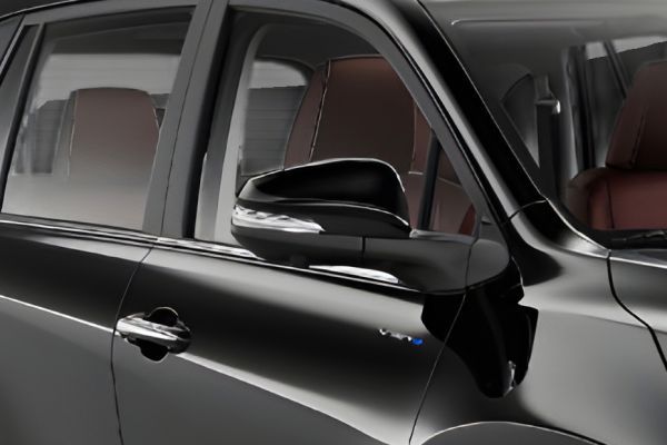 Toyota Innova Hycross G Fleet 8STR - On Road Price, RTO, Insurance ...