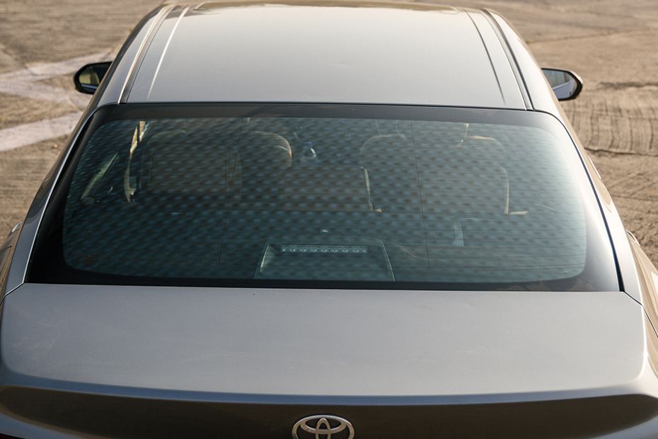 Toyota Camry Images, Camry Interior & Exterior Photos, 360 View, Videos ...