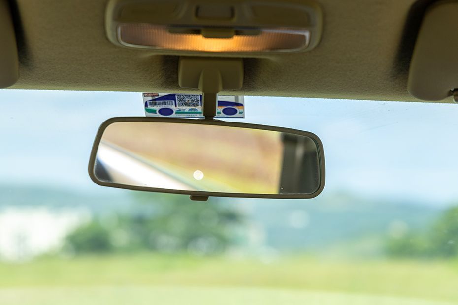 Toyota Rumion Images, Rumion Interior & Exterior Photos, 360 View ...