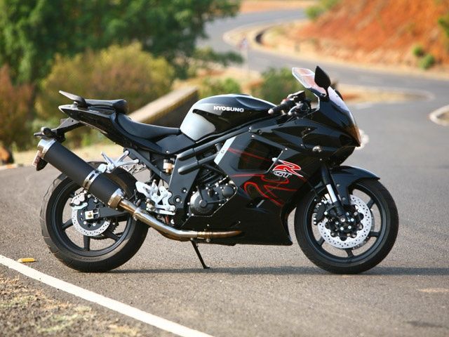 Hyosung GT650R EFi