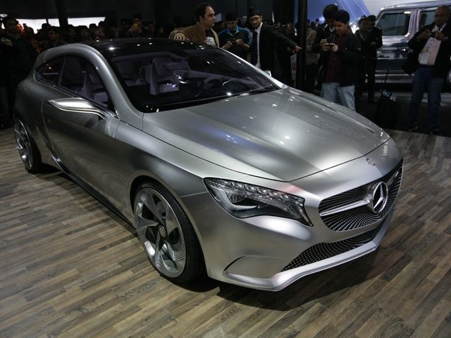 Mercedes-Benz at the 2012 Delhi Auto Expo : In Pics!