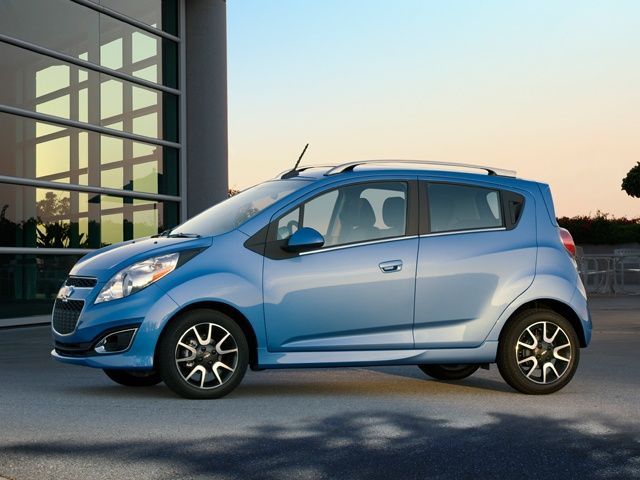 Chevrolet Beat facelift: In Pictures!