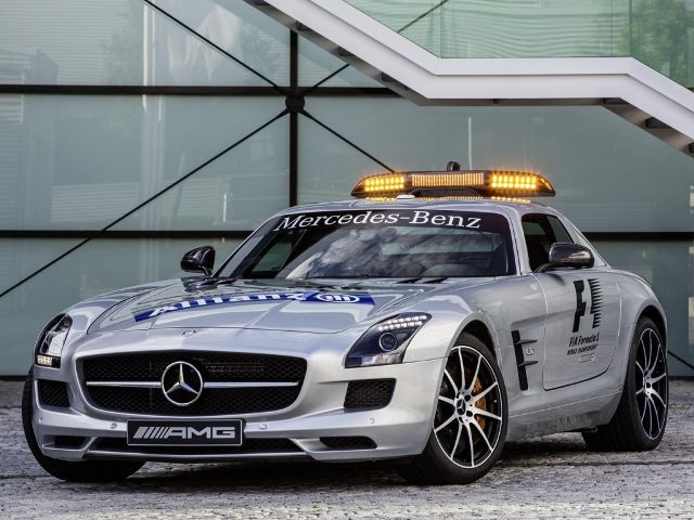 Mercedes-Benz SLS AMG GT F1 Safety Car