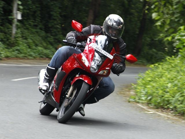 2014 Hero Karizma ZMR: Review Picture Gallery