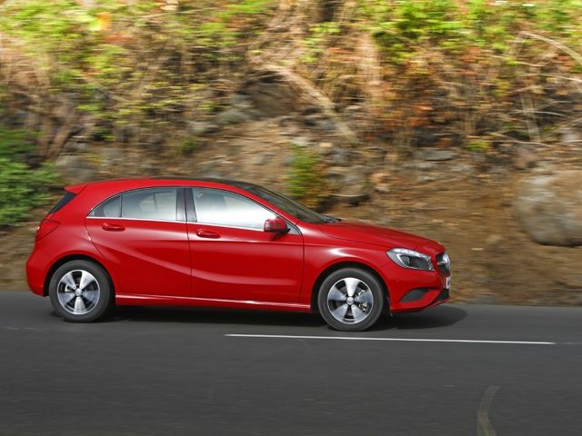 2015 Mercedes-Benz A200 CDI Review Photo Gallery