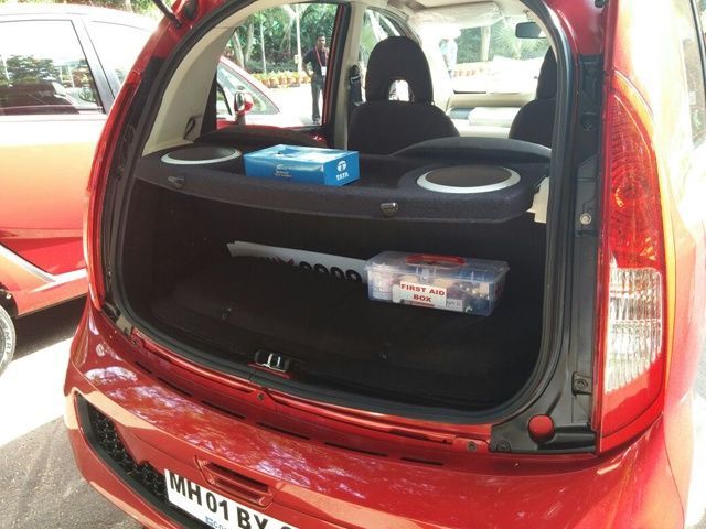 Tata Nano Images, Nano Interior & Exterior Photos, 360 View, Videos ...