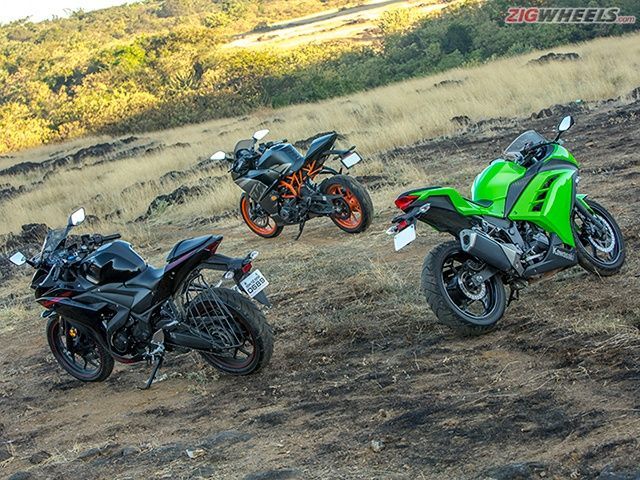 Yamaha YZF-R3 vs Kawasaki Ninja 300 vs KTM RC390: Comparison Photo Gallery