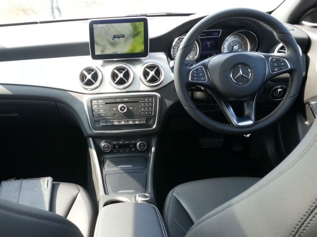Mercedes-Benz CLA Images, CLA Interior & Exterior Photos, 360 View ...