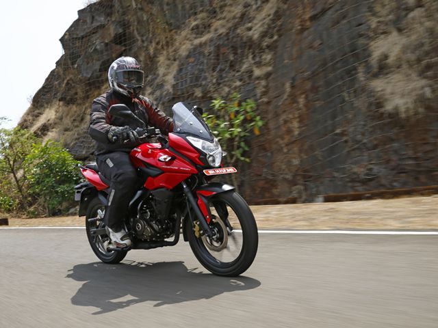 Bajaj Pulsar AS150 Ride, Handling & Ergonomics Review Photo Gallery