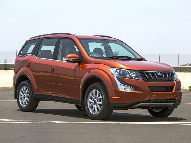 2015 Mahindra XUV500: Exterior Photo Gallery Review