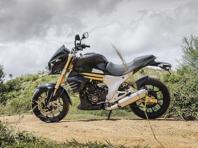 Mahindra Mojo First Ride Review: Photo Gallery
