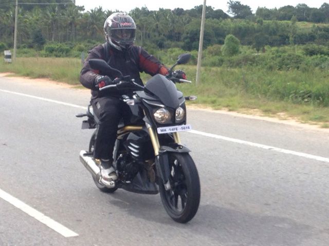 Mahindra Mojo: First Look Photo Gallery