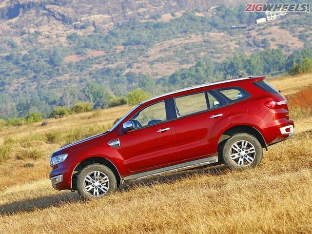 Ford Endeavour vs Toyota Fortuner: Comparison Review Photo Gallery