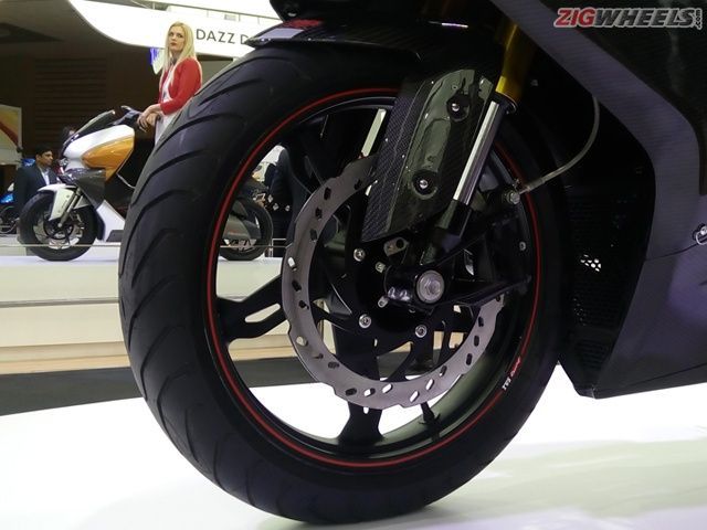 2016 Auto Expo: TVS Akula 310 Concept Photo Gallery