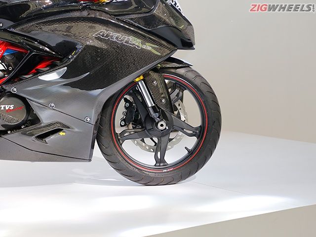 2016 Auto Expo: TVS Akula 310 Concept Photo Gallery