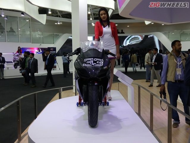 2016 Auto Expo: TVS Akula 310 Concept Photo Gallery