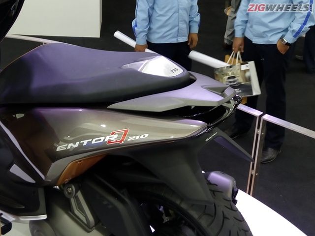 2016 Auto Expo: TVS ENTORQ 210 Concept Photo Gallery @ ZigWheels