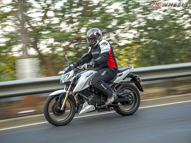 TVS Apache RTR 200 4V: Review Photo Gallery