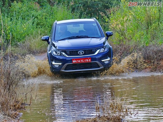 Tata Hexa: Off-Roading Photo Gallery