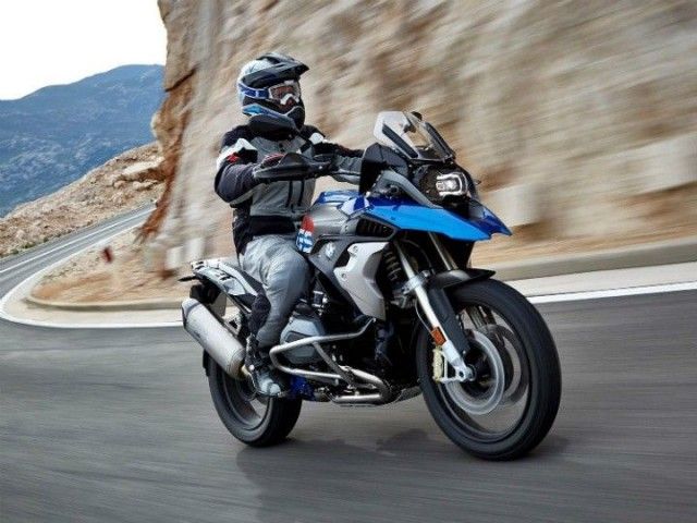 BMW R 1200 GS: First Look Review In Pictures