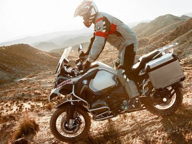 BMW R 1200 GS: First Look Review In Pictures